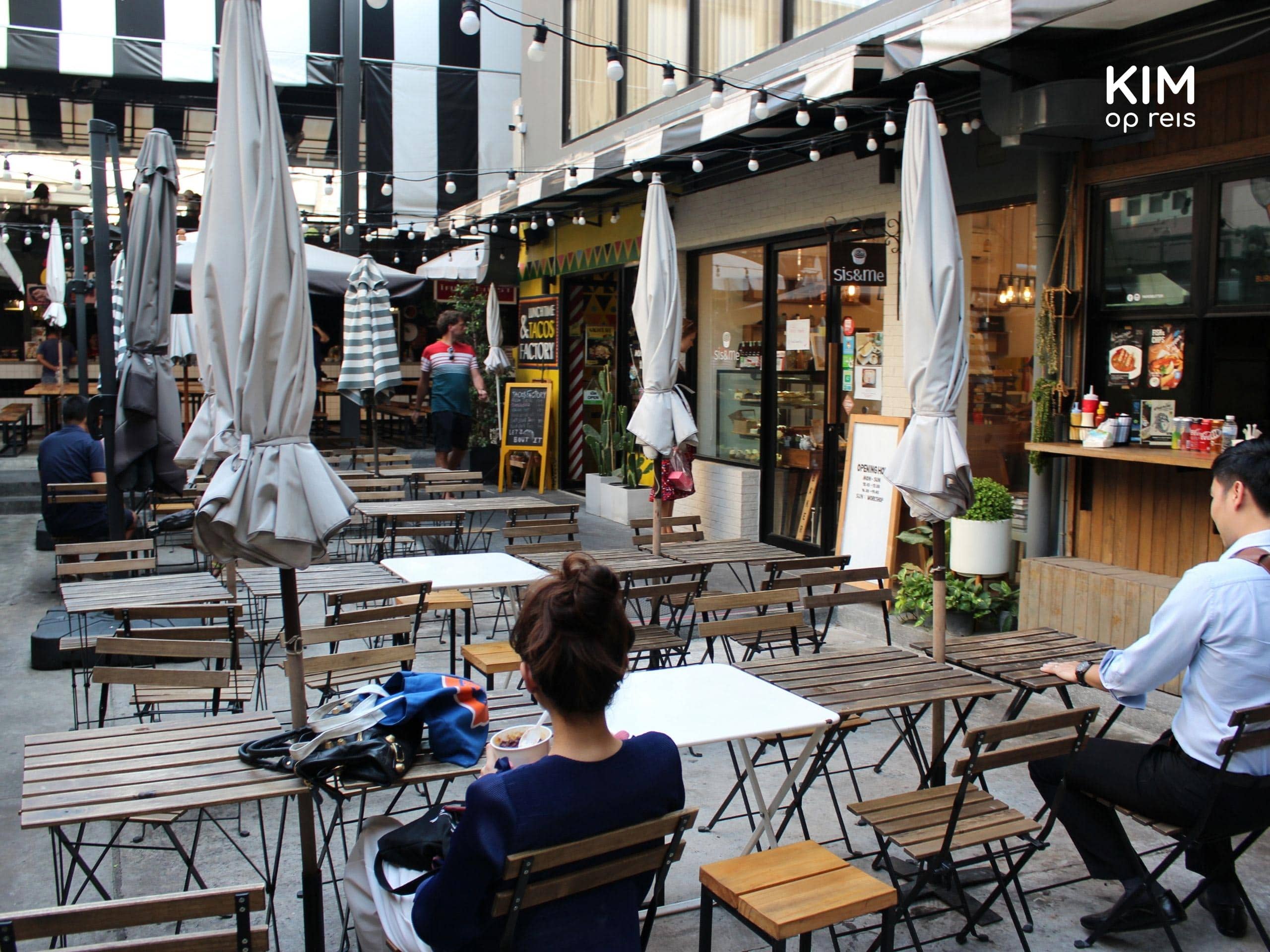 Where to eat, drink, and sleep in Ari - Bangkok's upcoming district ...