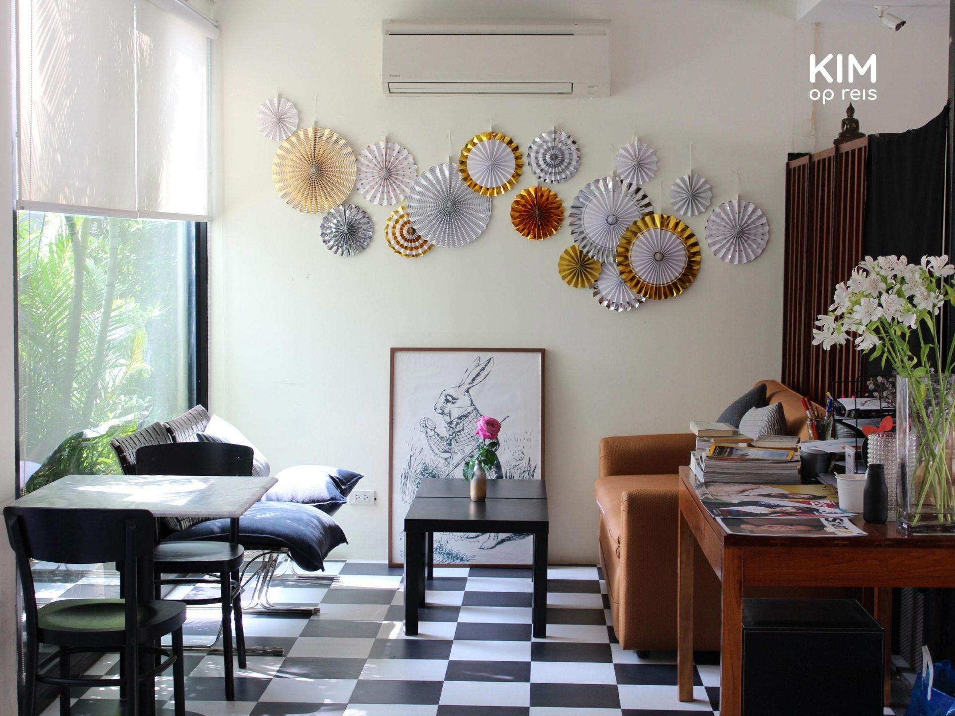 Where to eat, drink, and sleep in Ari - Bangkok's upcoming district ...