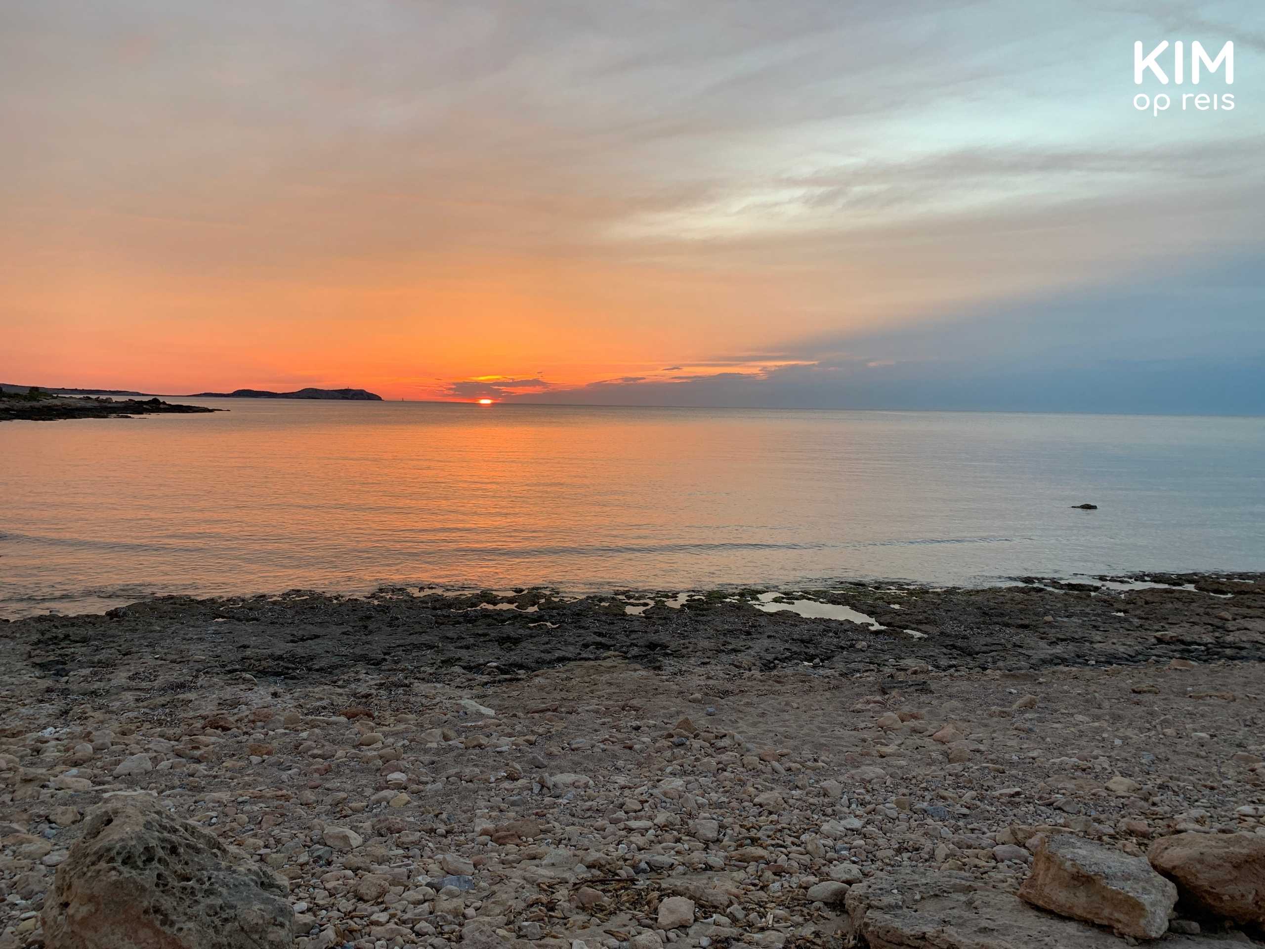De beste plekken voor een mooie zonsondergang op Ibiza | Kim op reis