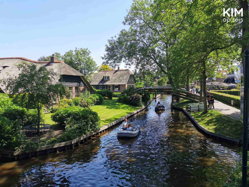 What to do on a day trip in Giethoorn, Netherlands? | Trip Unlocked