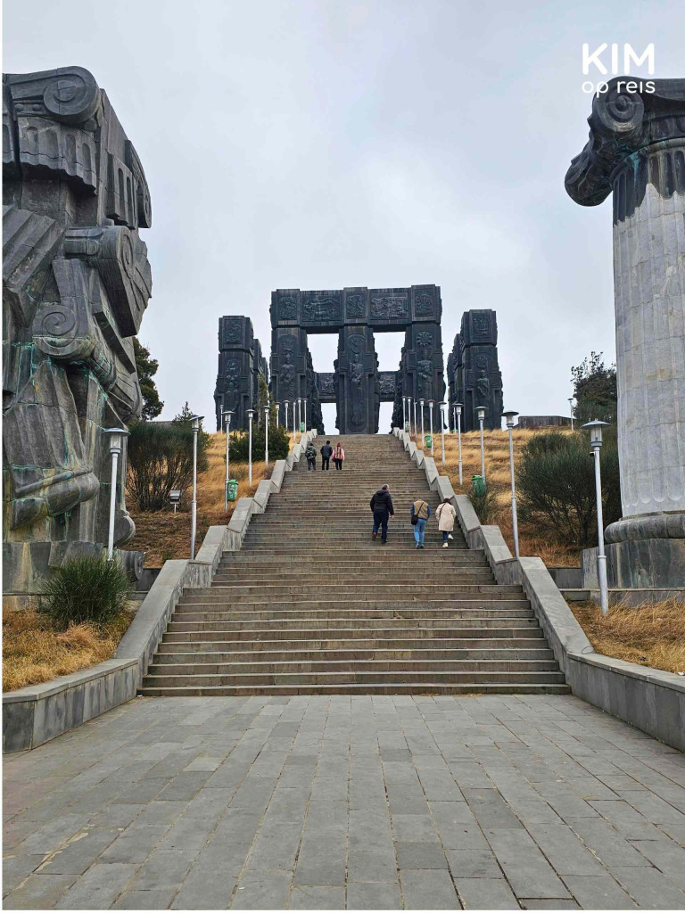De imposante Chronicles of Georgia bezoeken | Kim op reis